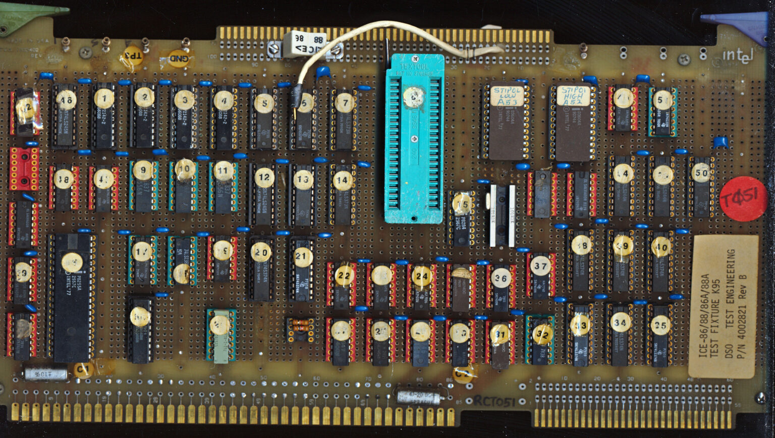 The Intel 8086 Gets ICE’d | The CPU Shack Museum