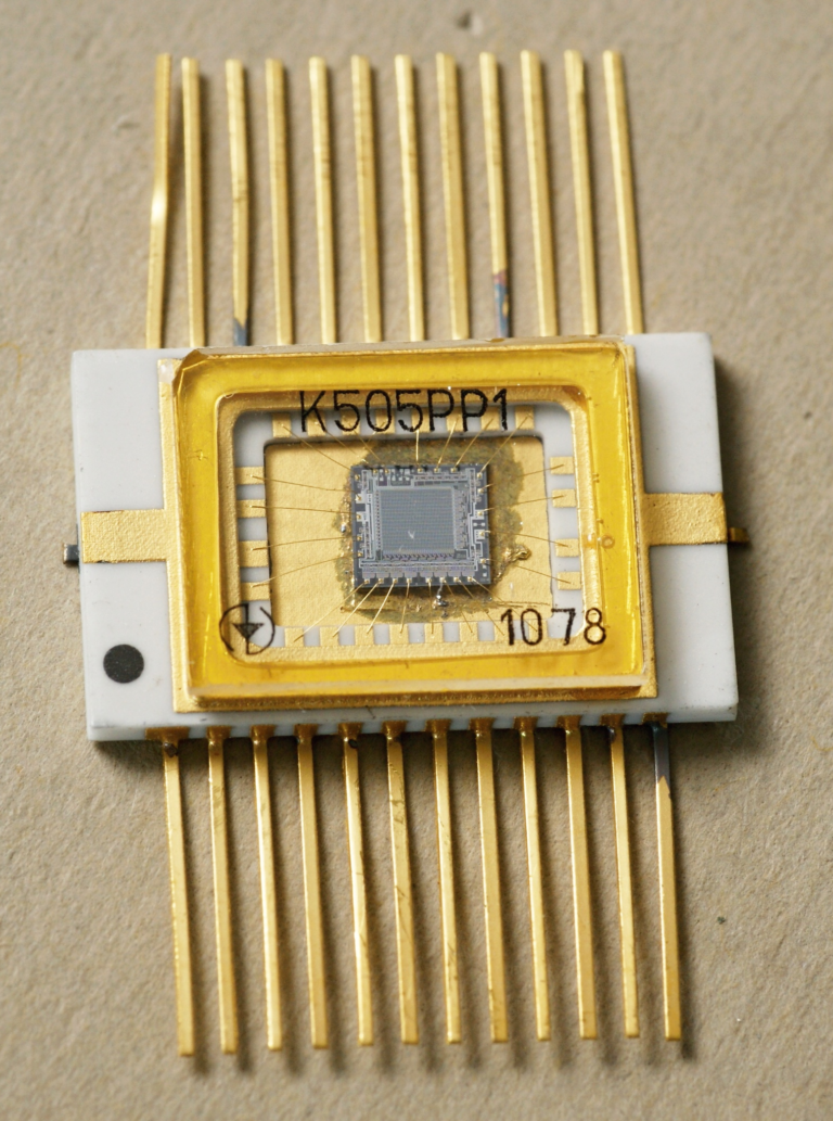 A history of the EPROM in the Soviet Union | The CPU Shack Museum